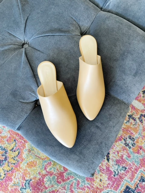 Raleigh Label Slides - Tan Leather – Monkee's of Raleigh